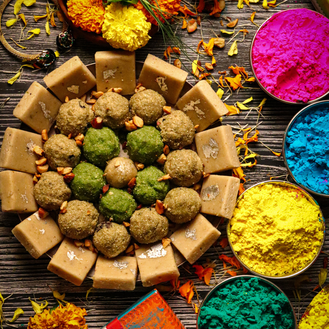 Thandai Mixed Mithai Box – Meethi Kahani